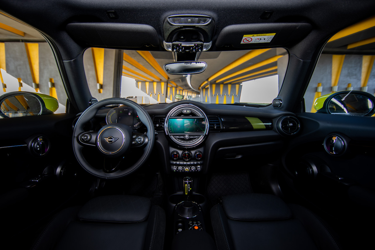 Pirmasis elektrinis „MINI Cooper SE“ jau atkeliavo į Lietuvą - Autobild ...